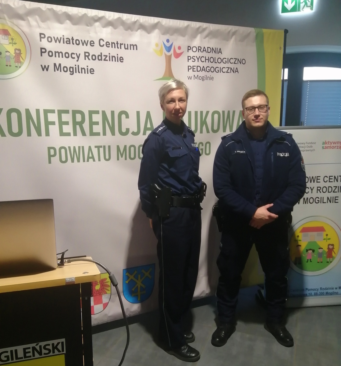 Konferencja „Innowacyjne metody wspierania rozwoju dzieci i młodzieży ... Konferencja „Innowacyjne metody wspierania rozwoju dzieci i młodzieży ...